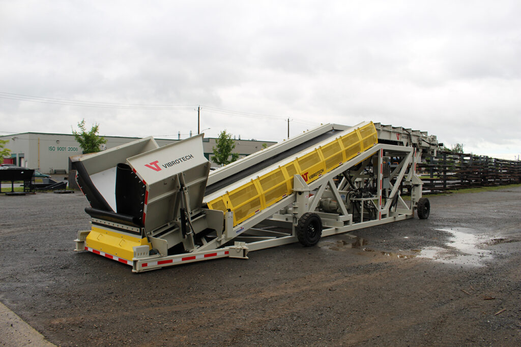 Vibrotech | Mobile Hopper Conveyor
